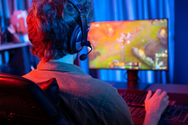 MOBAって何？代表的な人気ゲームタイトルやジャンルの魅力を解説 ｜MEDIA｜HIT GAMING 公式サイト